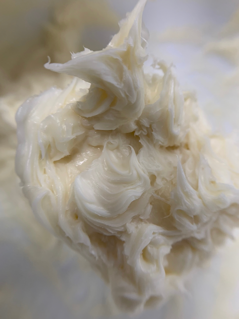 How can I heat-proof my anhydrous whipped body butter? Part one, adding ...